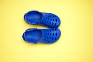 Can You Spray Paint Crocs? Perfect DIY Guide - The Ultimate Resource ...