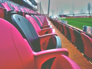 How to Spray Paint Plastic to Look Like Metal – The Ultimate Resource ...