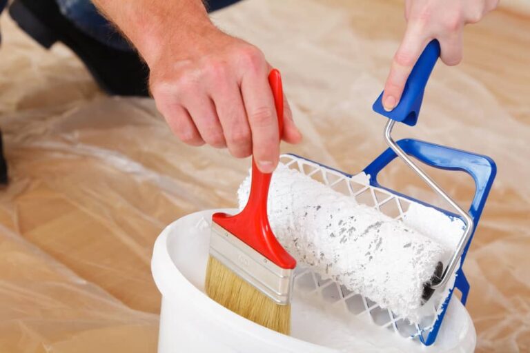 How to Thin Latex Paint for Brushing-Explained In 8 Easy Steps.